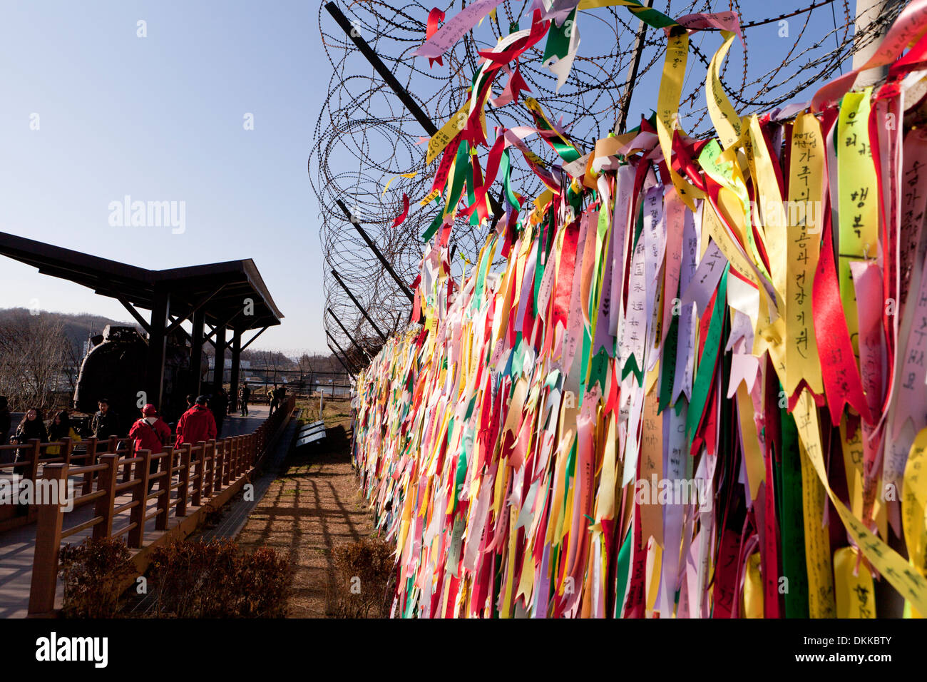 Messages of peace and unity left on fence at Bridge of No Return ...