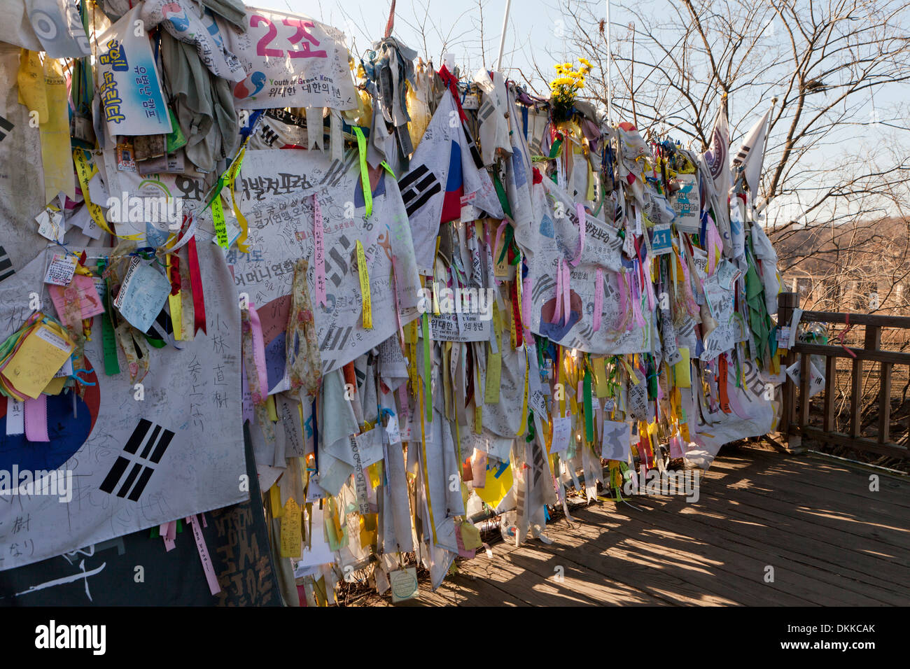 Messages of peace and unity left on fence at Bridge of No Return ...