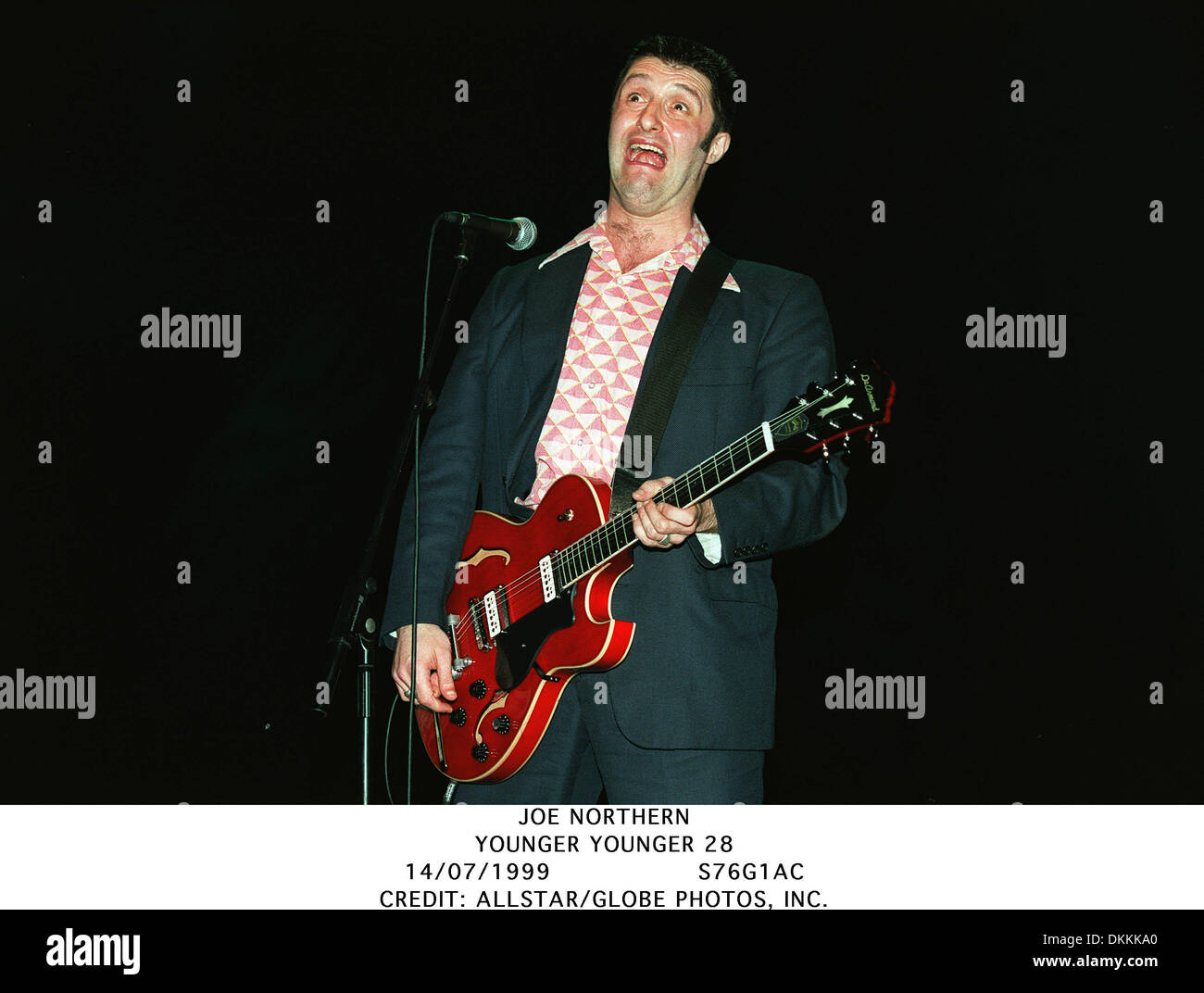 28 07 1999 hi-res stock photography and images - Alamy