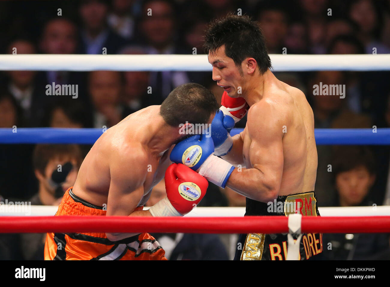 Tokyo, Japan. 6th Dec, 2013. Ryota Murata (JPN) Boxing : the 8R middle ...