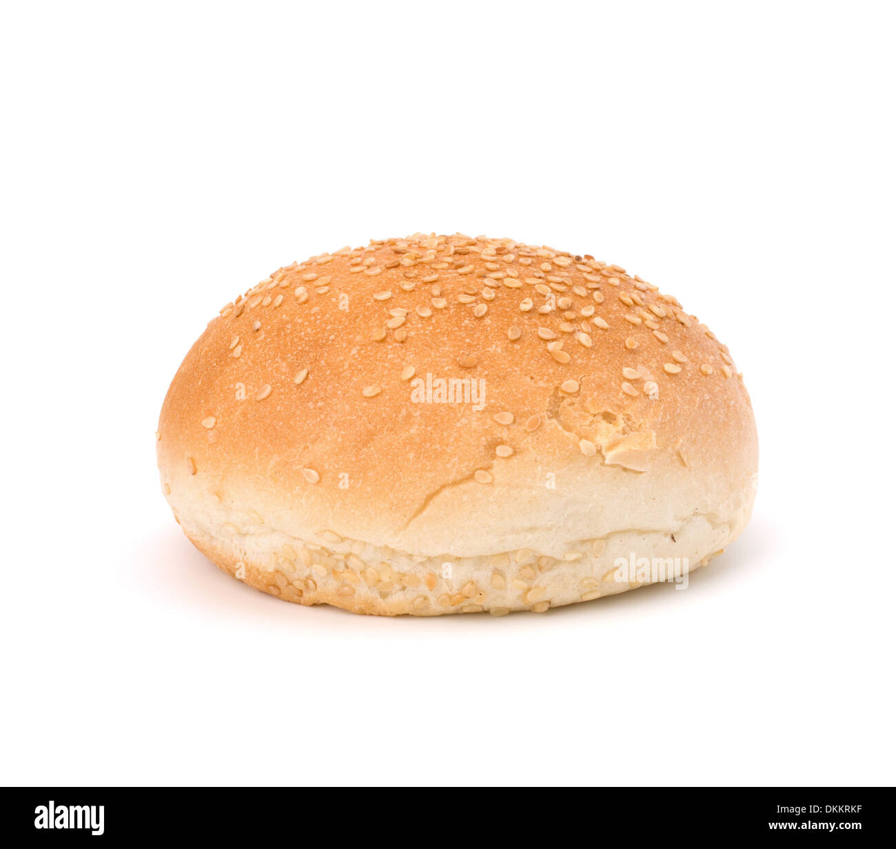 Round sandwich bun with sesame seeds isolated on white background Stock ...