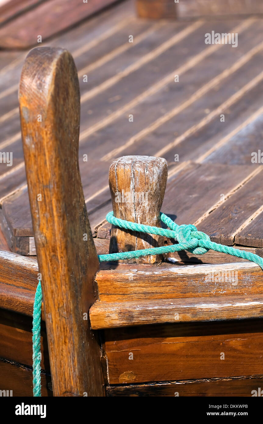 Detail of rope securing a wooden boat Stock Photo - Alamy Detail of rope securing a wooden boat Stock Photo - Alamy