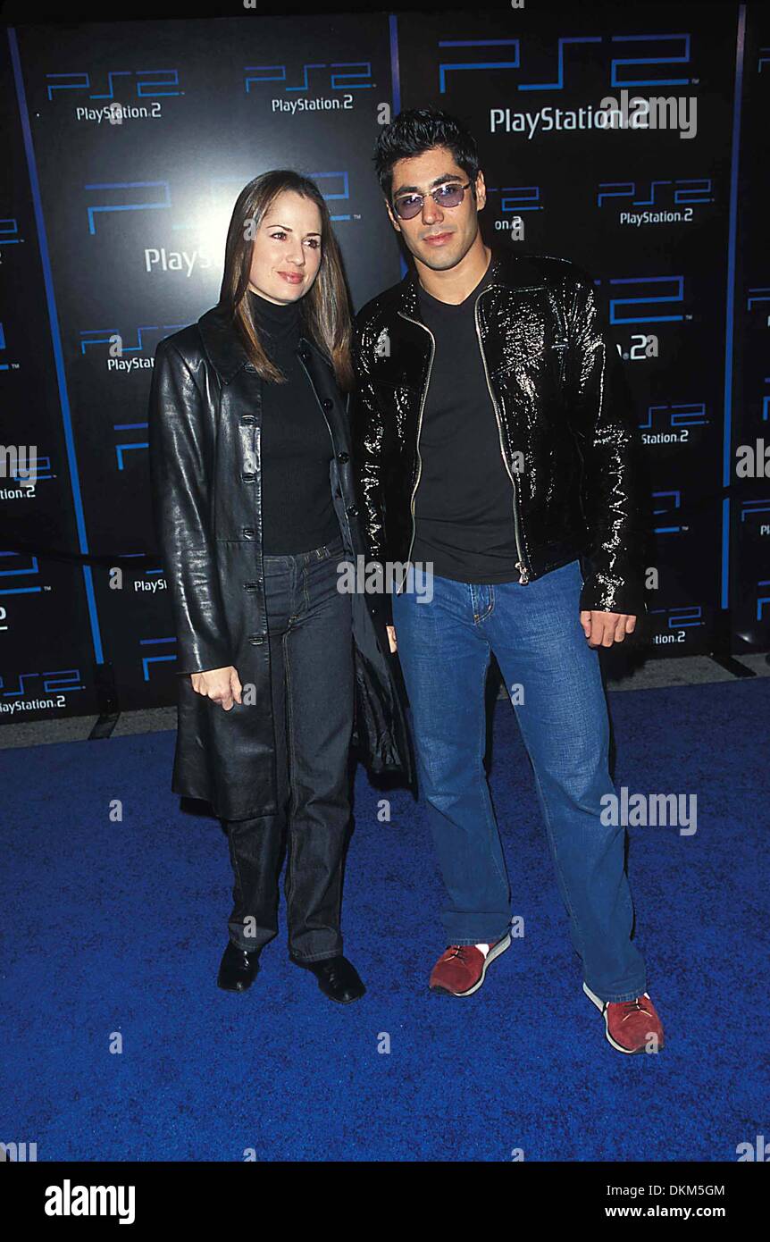 Oct. 18, 2000 - K20094FB.PLAYSTATION 2 PARTY PACIFIC DESIGN CENTER .10 ...