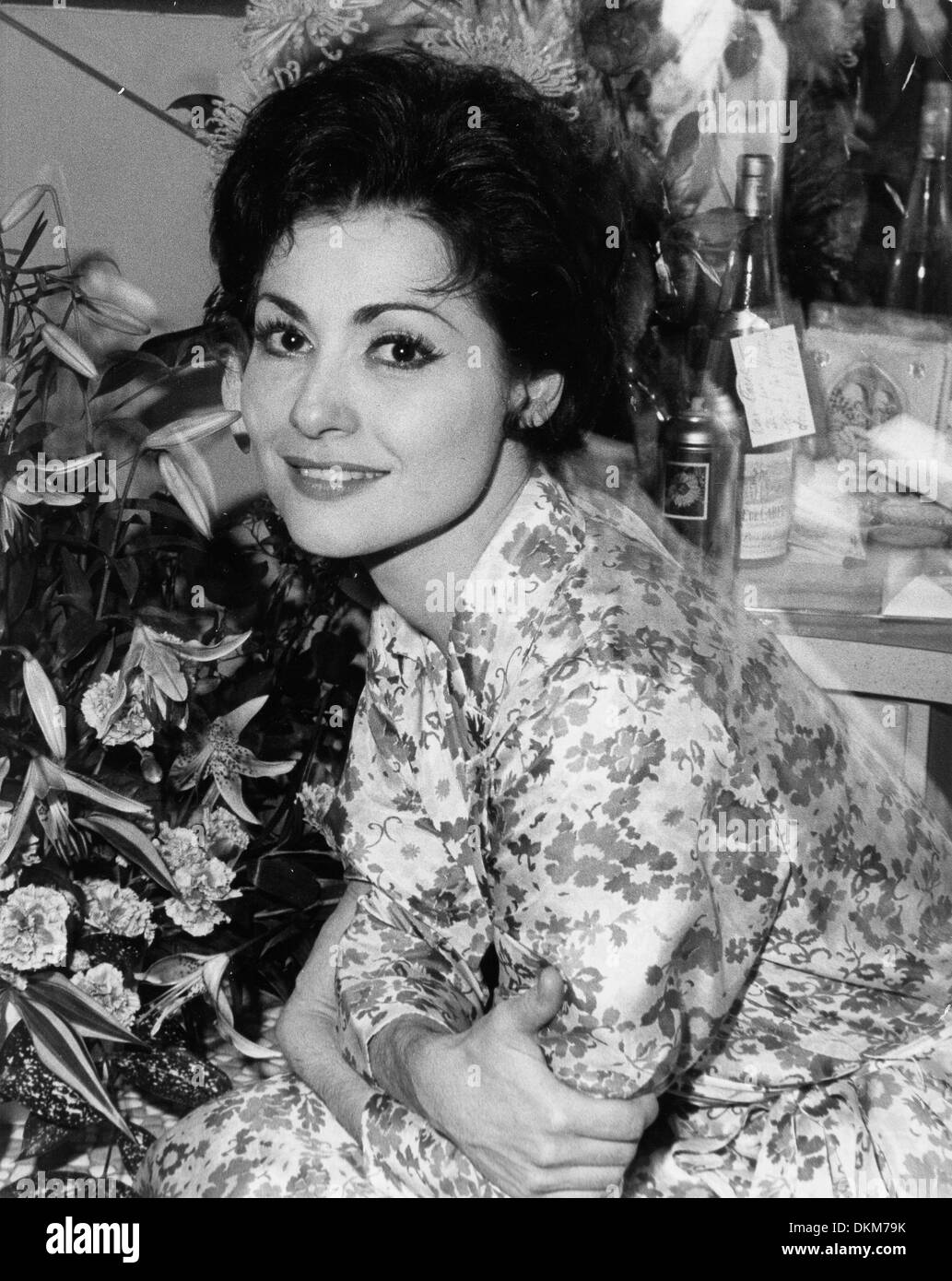 July 18, 1962 - CAROL LAWRENCE.Supplied by Photos, inc.(Credit Image ...