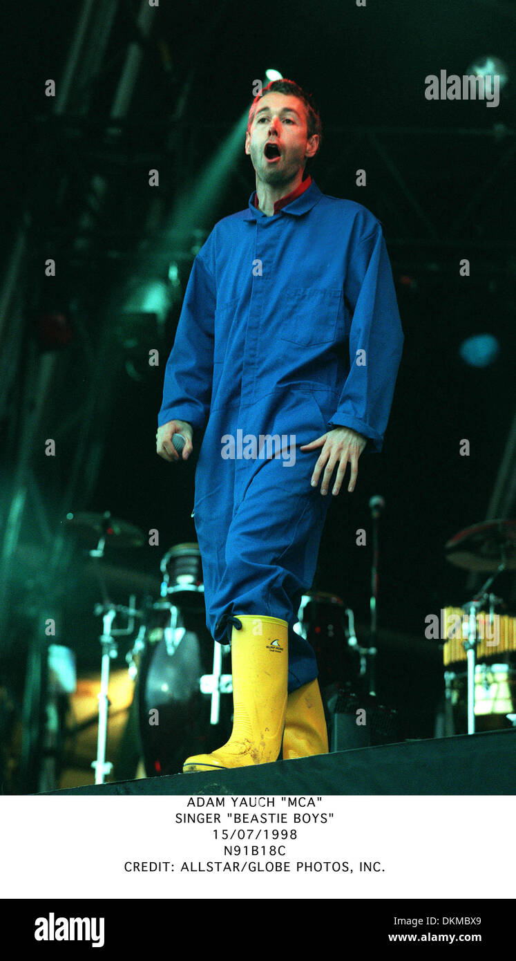 ADAM YAUCH ''MCA''.SINGER ''BEASTIE BOYS''.15/07/1998.N91B18C Stock ...