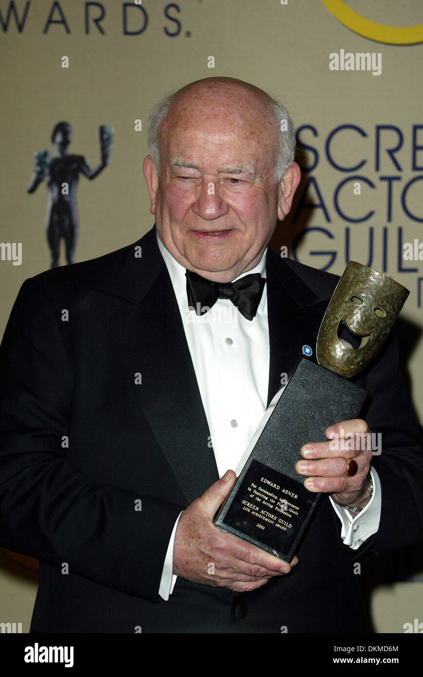 Actor ed asner hi-res stock photography and images - Alamy