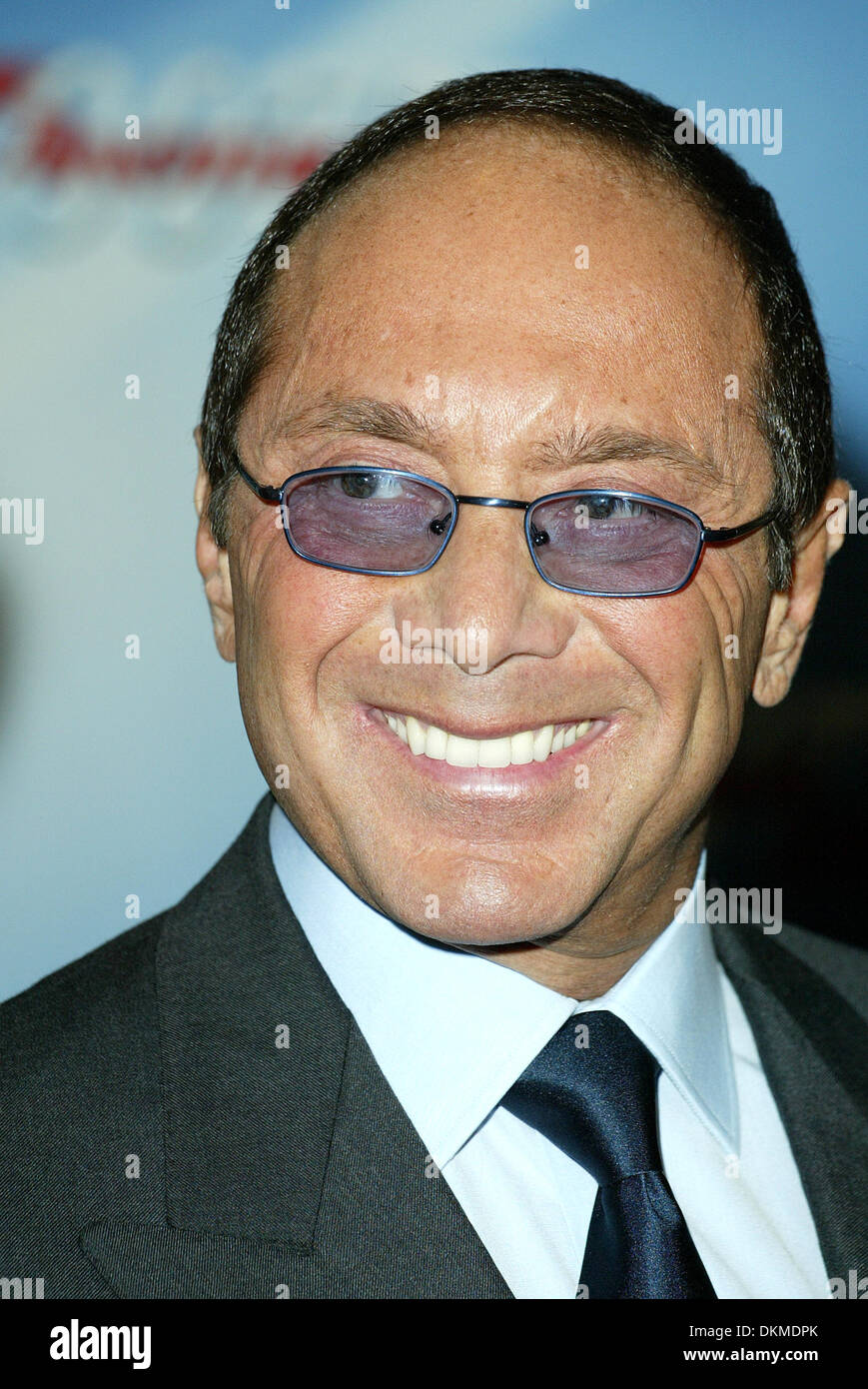 PAUL ANKA.SINGER USA.SHRINE AUDITORIUM, LOS ANGELES.11/11/2002.LAC11058 ...