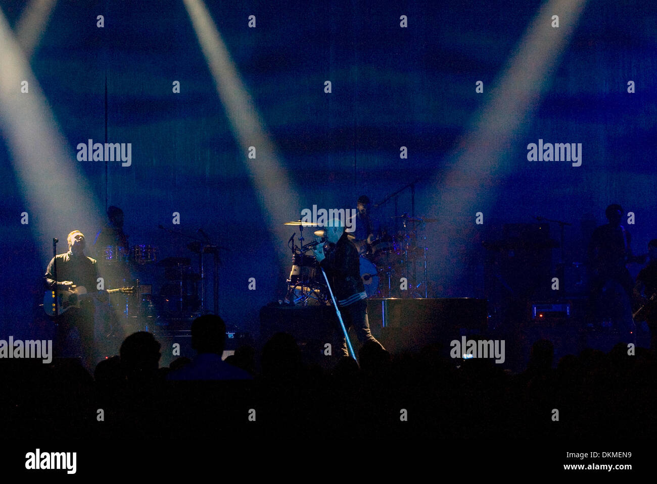 Las Vegas, Nevada, USA. 7th Dec, 2013. Musician Isaac Slade performs ...