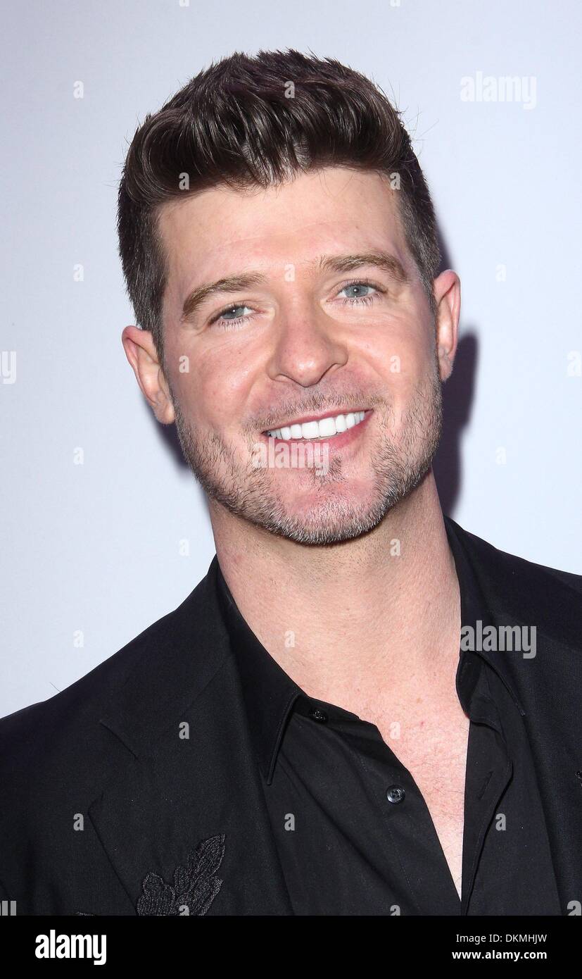 Los Angeles, California, USA. 6th Dec, 2013. Robin Thicke attends The ...