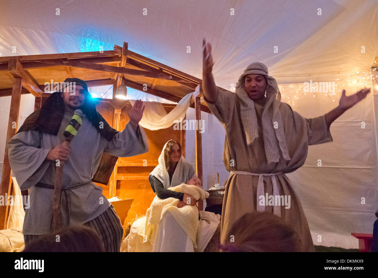 Innkeeper nativity hi-res stock photography and images - Alamy