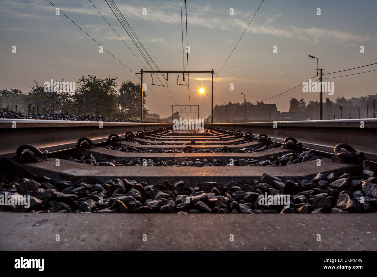 Railroad tracks sunrise hi-res stock photography and images - Alamy