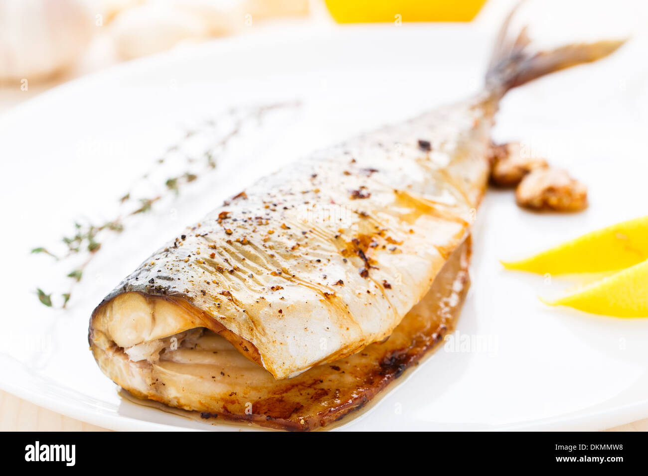 Mackerel fillet hi-res stock photography and images - Alamy