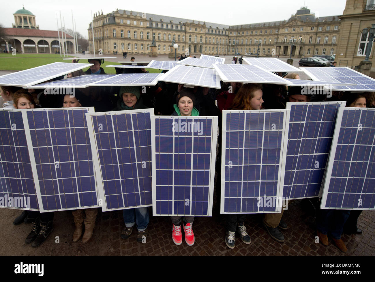 Testudo formation hi-res stock photography and images - Alamy
