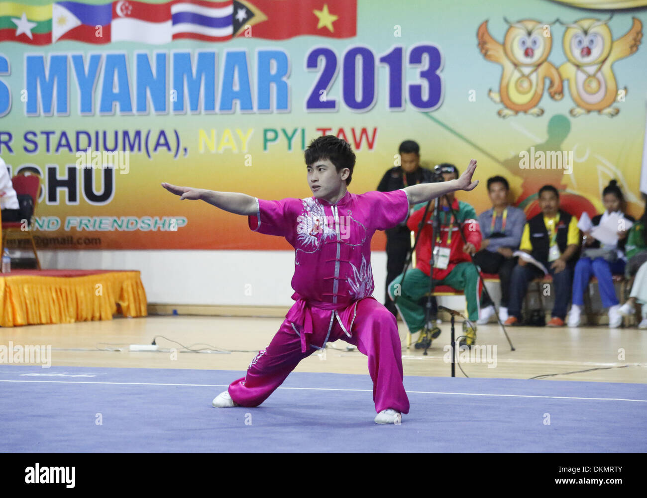 Malaysian athlete hi-res stock photography and images - Alamy