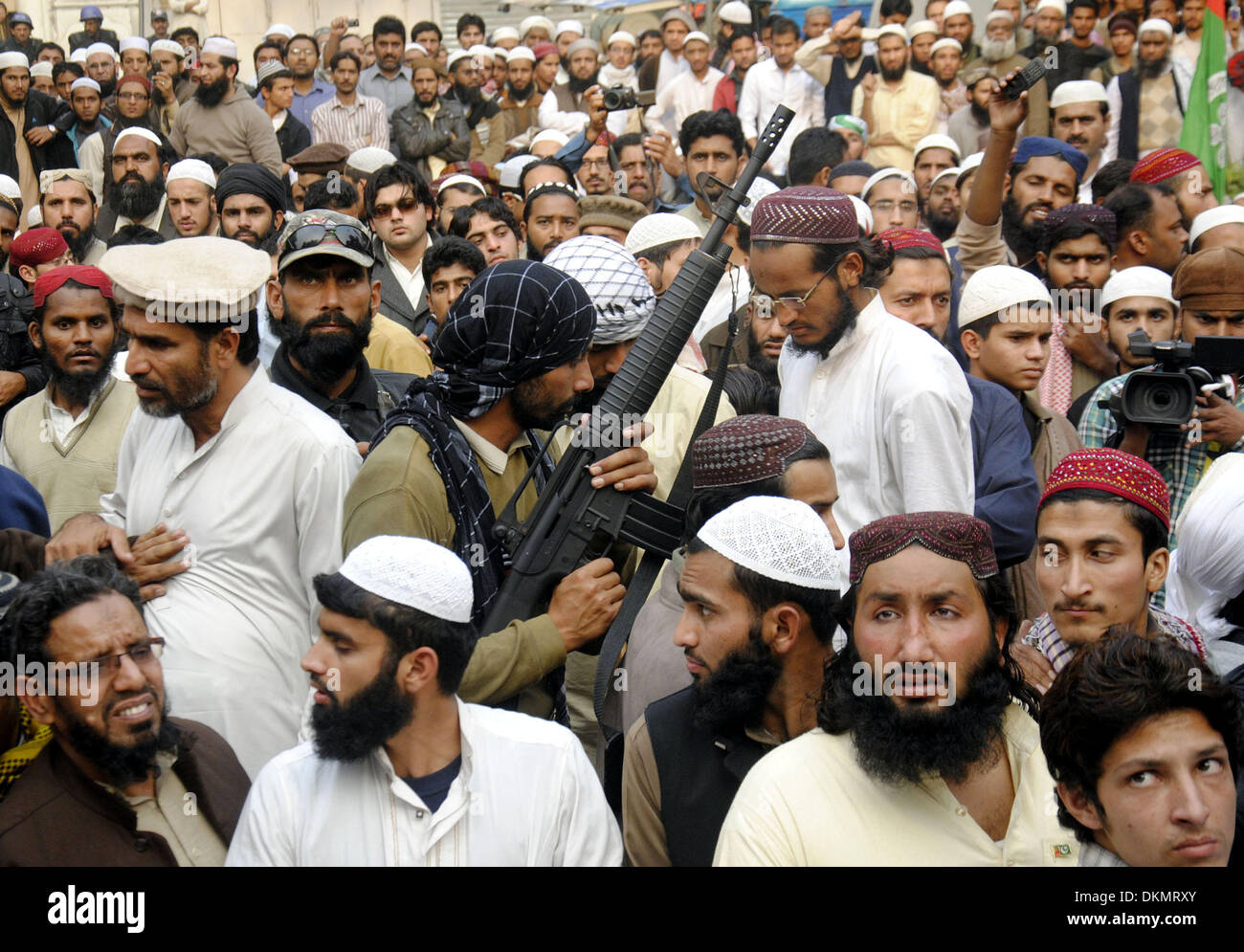 Muslim funeral procession hi-res stock photography and images - Alamy