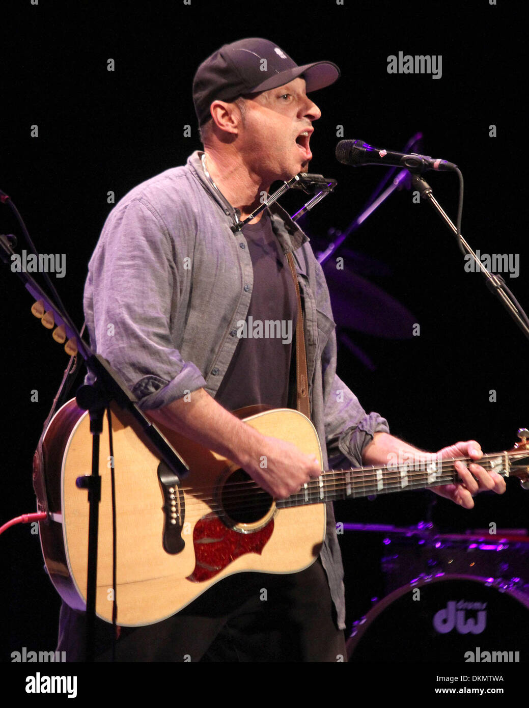 Dan bern hi-res stock photography and images - Alamy
