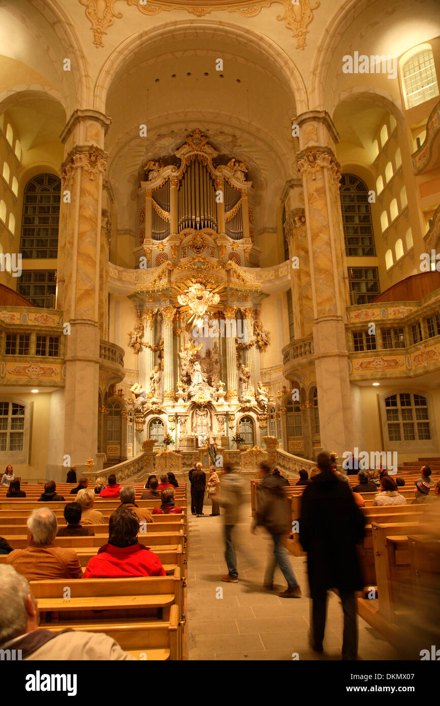 Frauenkirche dresden innen hi-res stock photography and images - Alamy