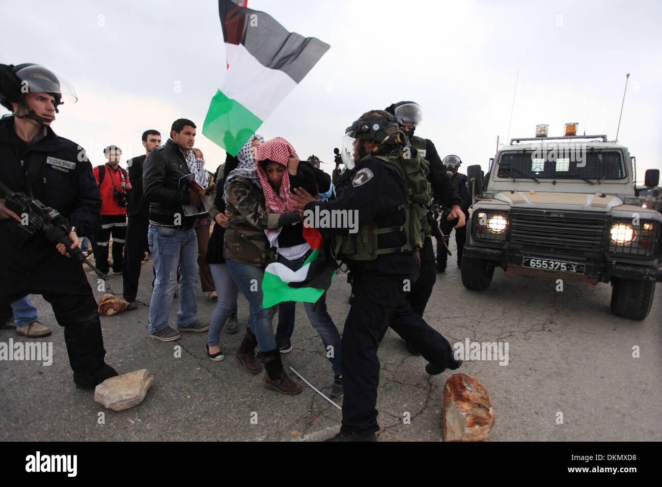 Nelson mandela protest apartheid hi-res stock photography and images ...