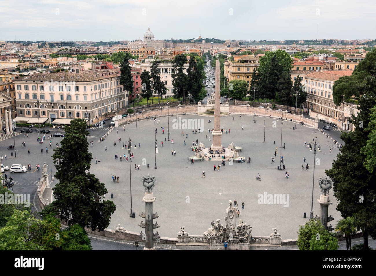 Panoramic view of Rome and Piazza del Popolo from Borghese gardens ...