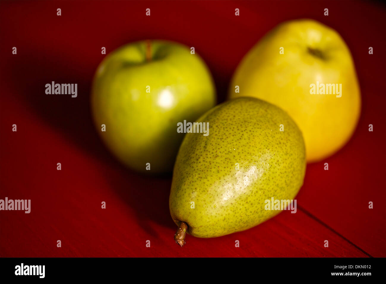 Apples and pear hi-res stock photography and images - Alamy