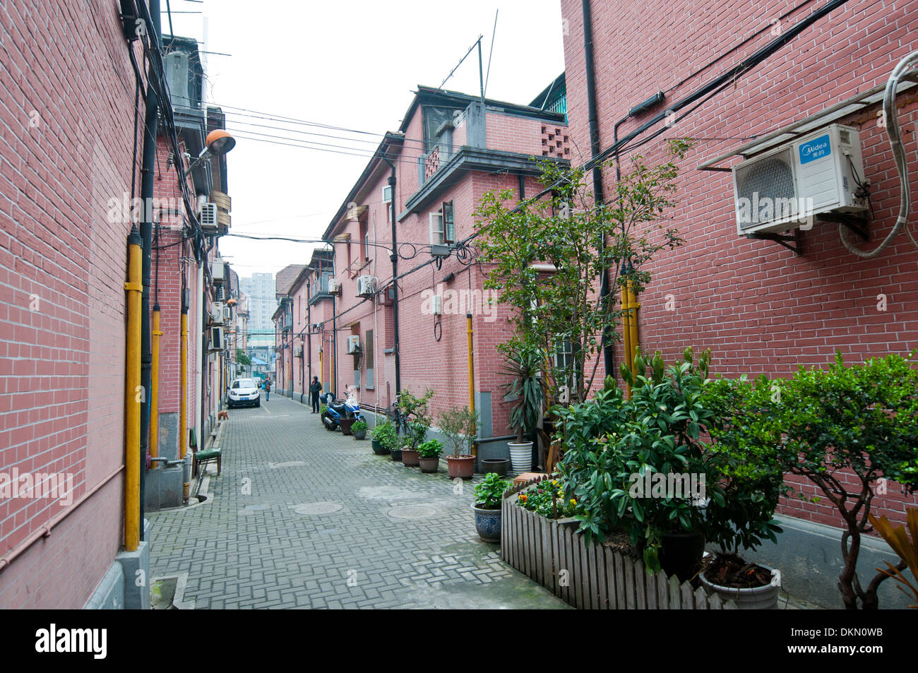 traditional Shanghainese architectural style area - Shikumen - combine ...