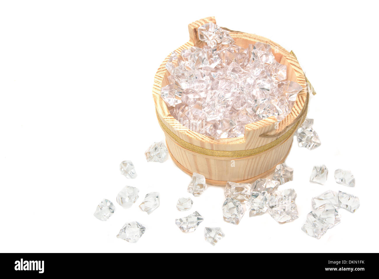 Ice bucket ice cubes Cut Out Stock Images & Pictures - Alamy