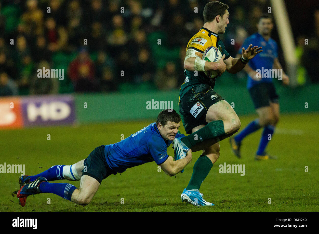 Northampton, UK. 7th Dec, 2013. Brian O'DRISCOLL (Leinster) tackles ...