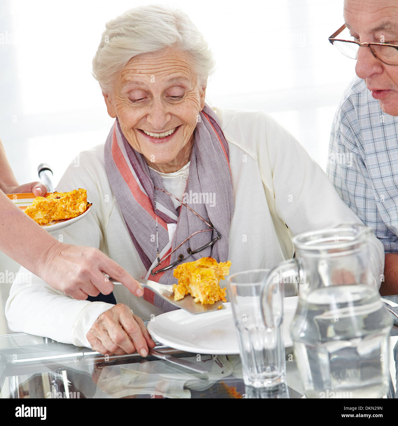 Happy senior citizens lunch hi-res stock photography and images - Alamy