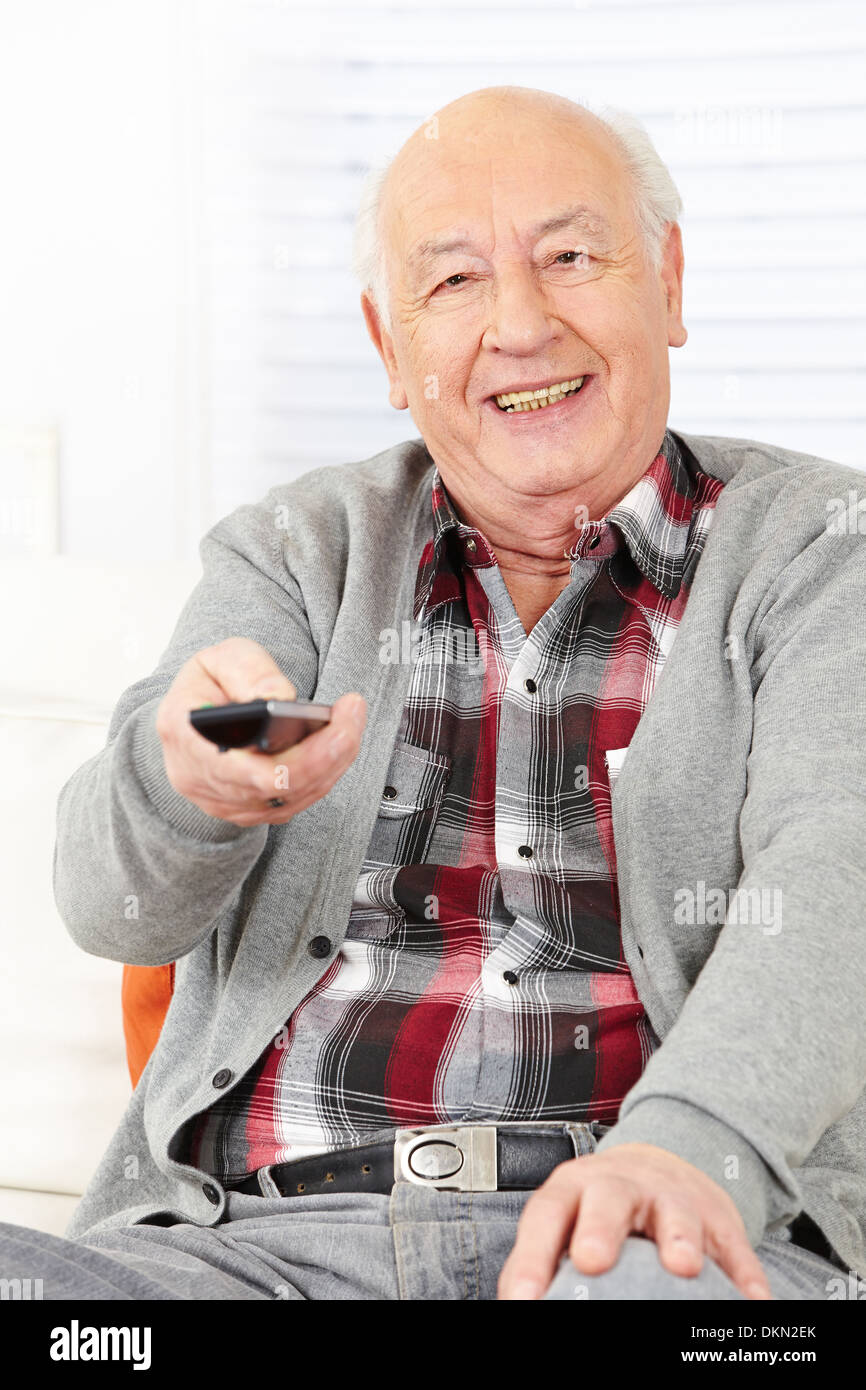 Senior citizens watching hi-res stock photography and images - Alamy