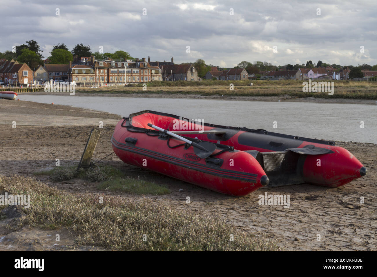 Dinghy rubber inflatable oars hi-res stock photography and images - Alamy