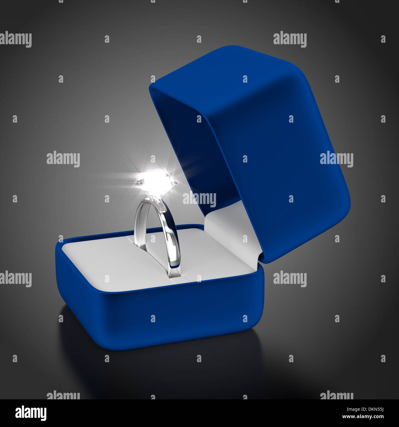 Platinum Ring with Blue Box Stock Photo - Alamy