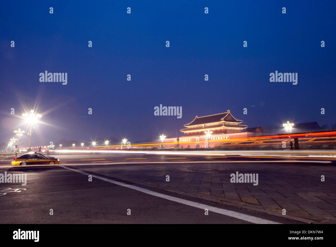 night view of Tiananmen Square Stock Photo - Alamy