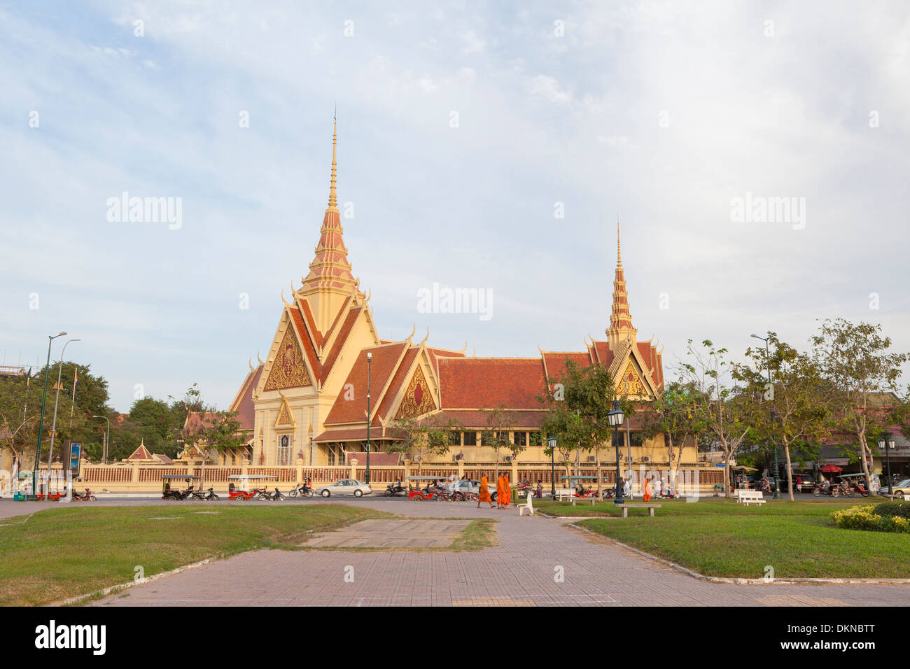 Cambodian supreme court hi-res stock photography and images - Alamy