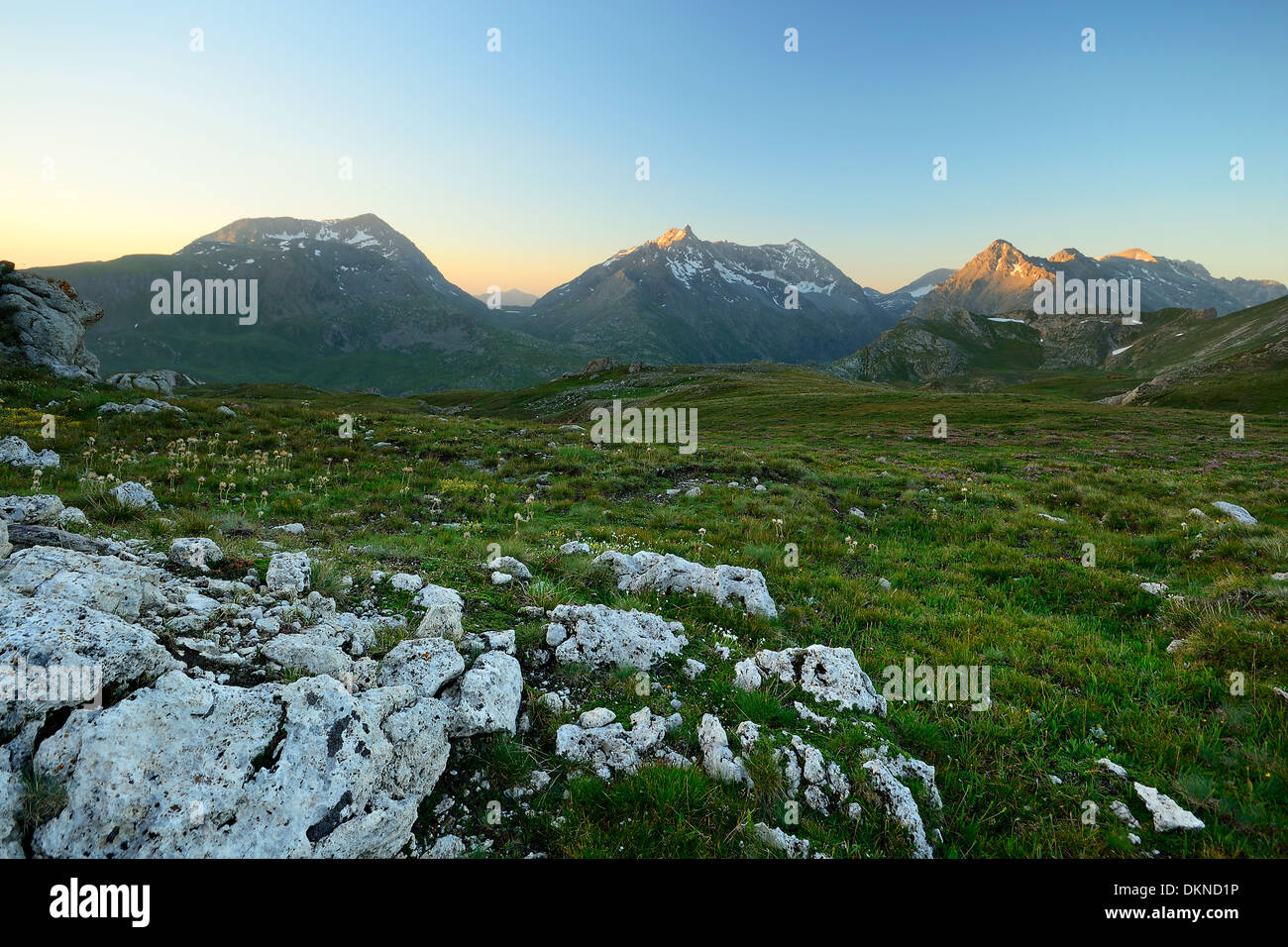 High alp sunrise hi-res stock photography and images - Alamy
