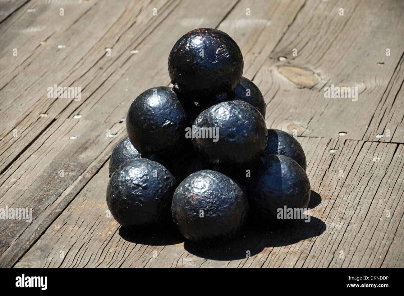 Cannonball in wall hi-res stock photography and images - Alamy