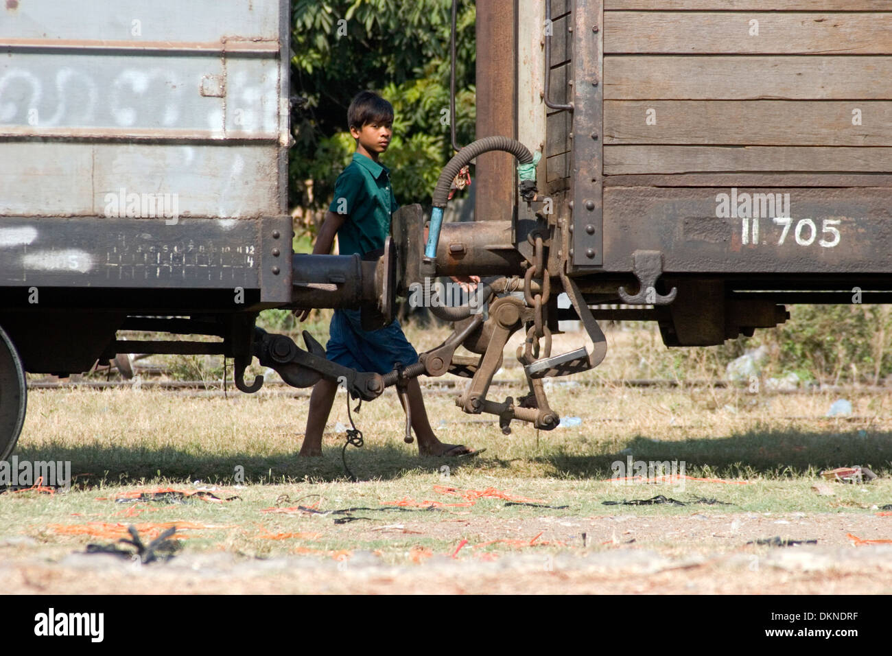 Boxcars daytime hi-res stock photography and images - Alamy