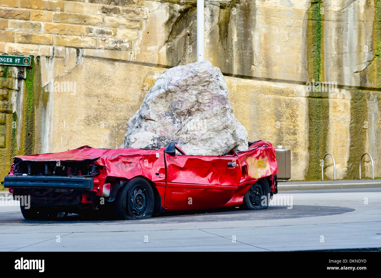Crushed car hi-res stock photography and images - Alamy