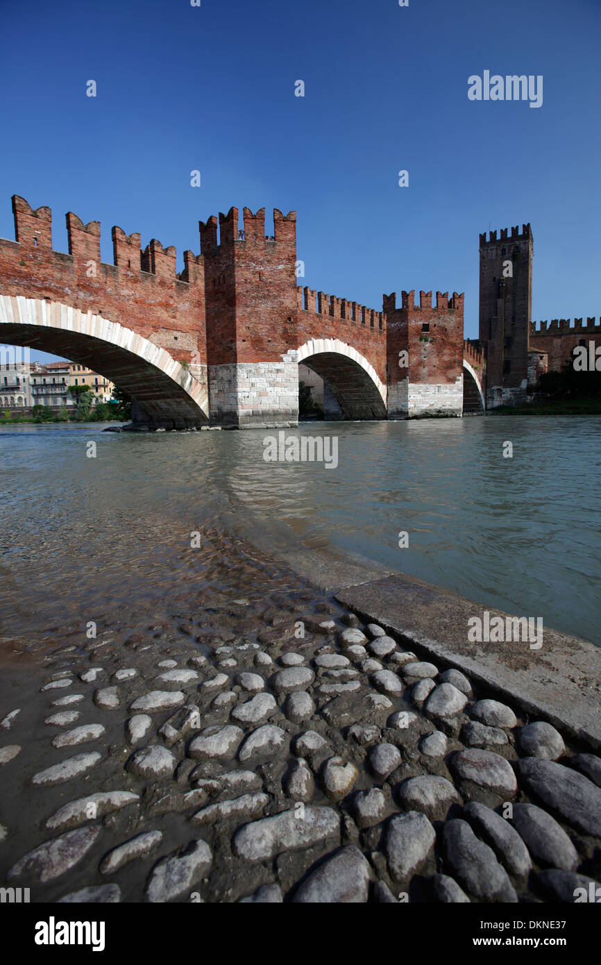 Castelvecchio hi-res stock photography and images - Alamy