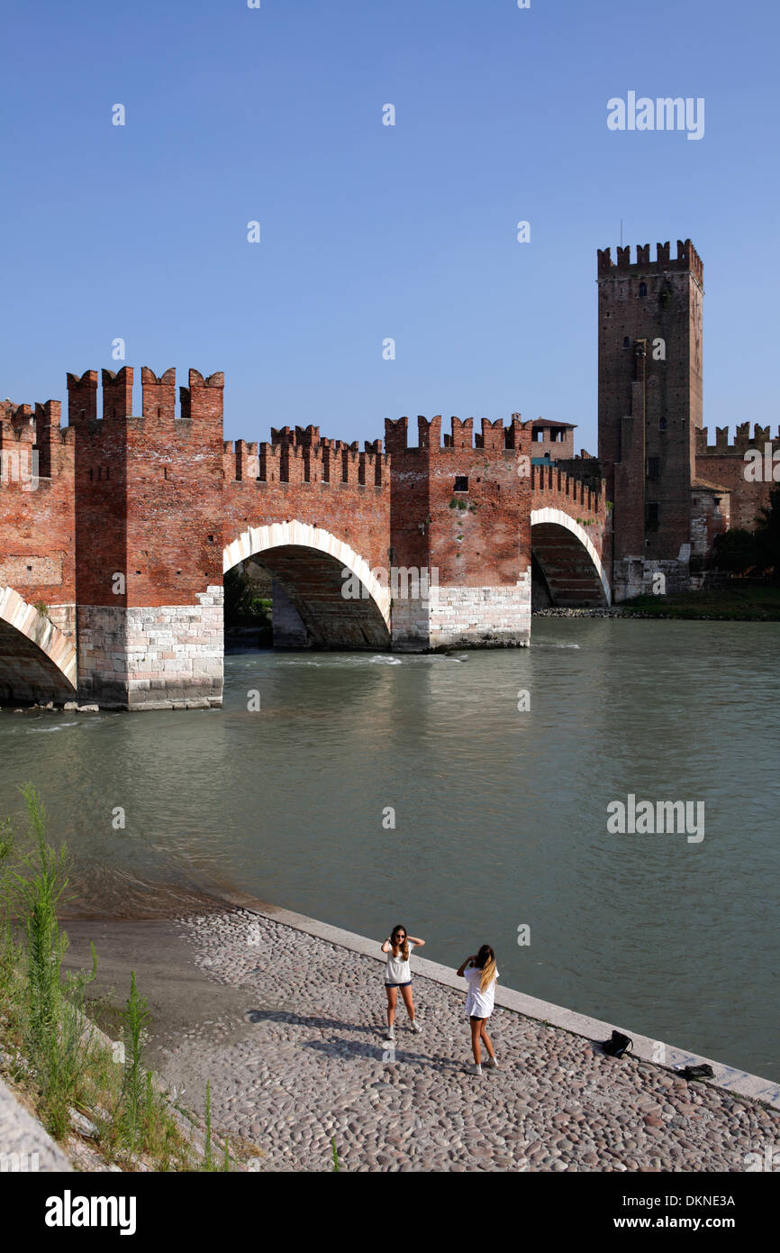 Castelvecchio bridge, verona hi-res stock photography and images - Alamy