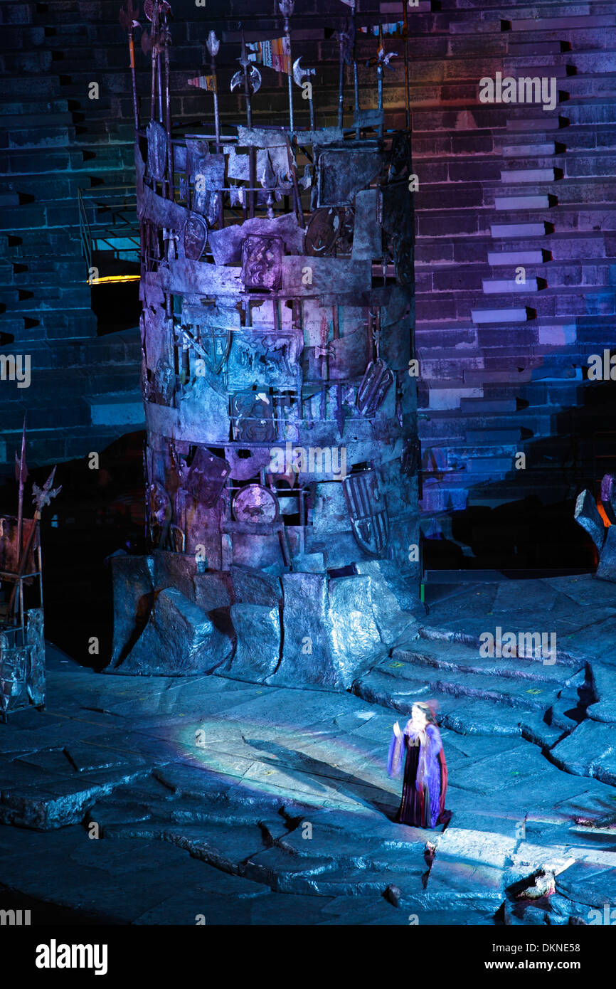 Il trovatore hi-res stock photography and images - Alamy