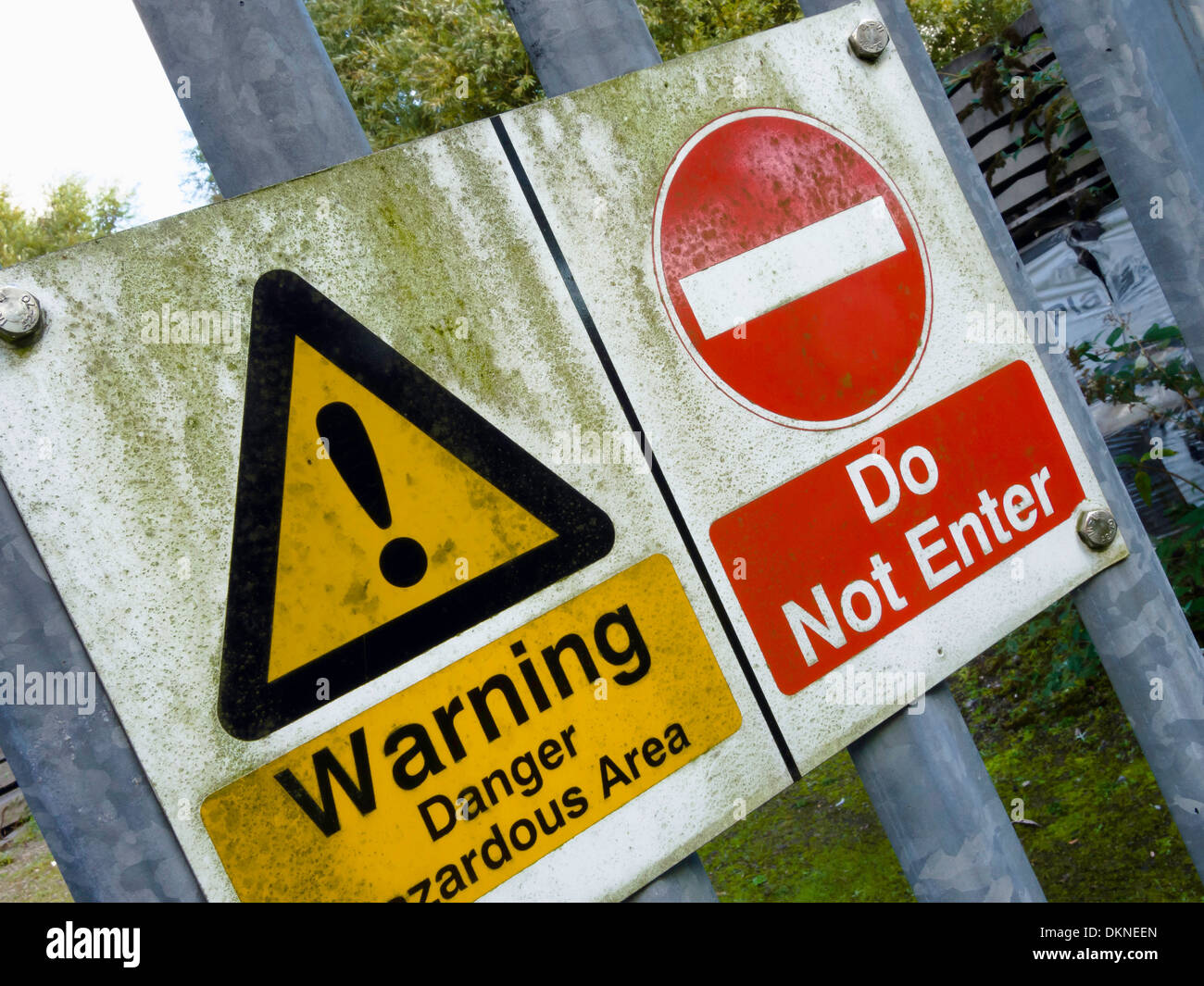 Warn show hi-res stock photography and images - Alamy