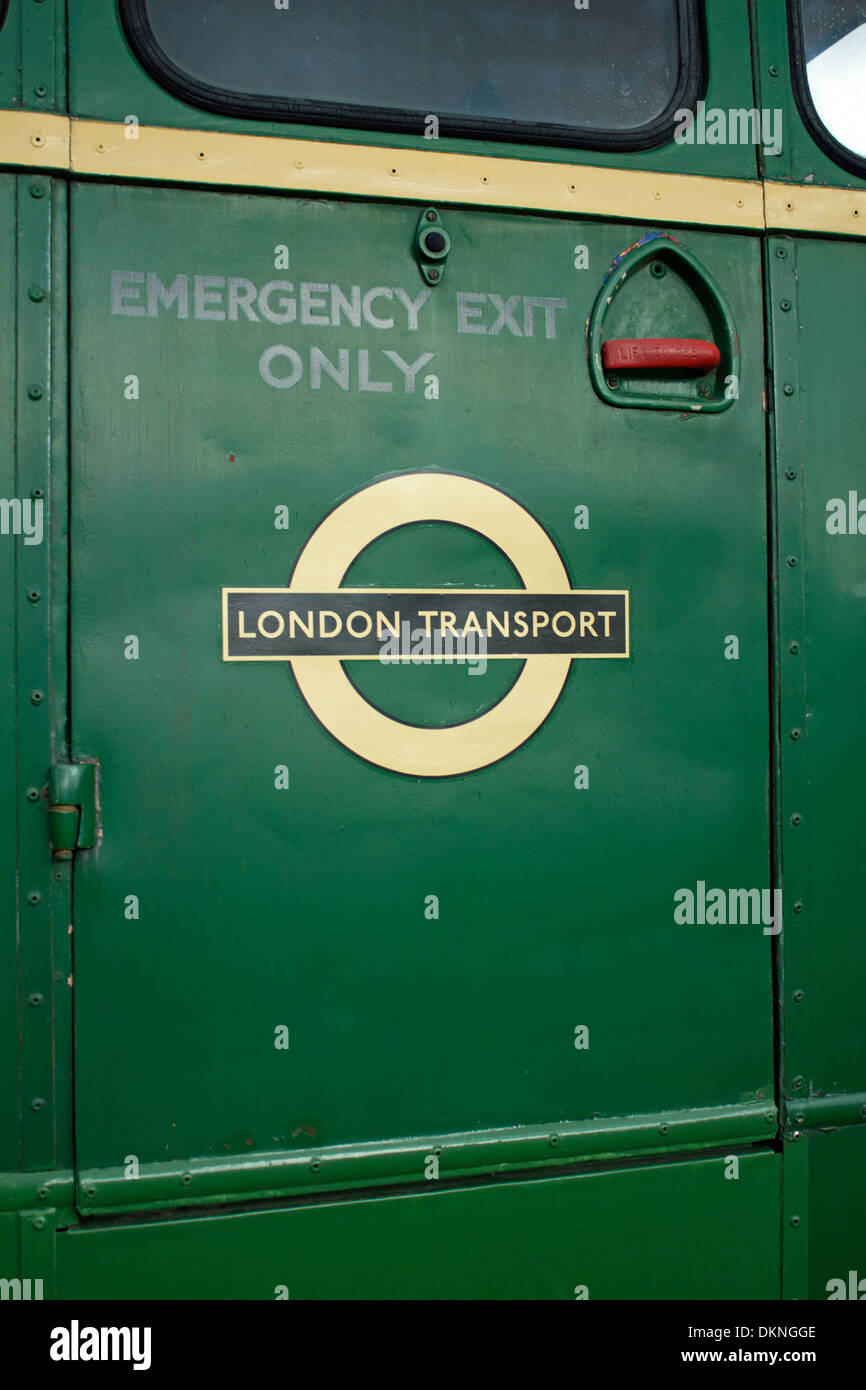 Green Line Bus Sign Stock Photo - Alamy