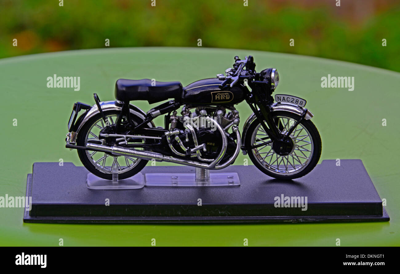 Classic british motorcycles hi-res stock photography and images - Alamy