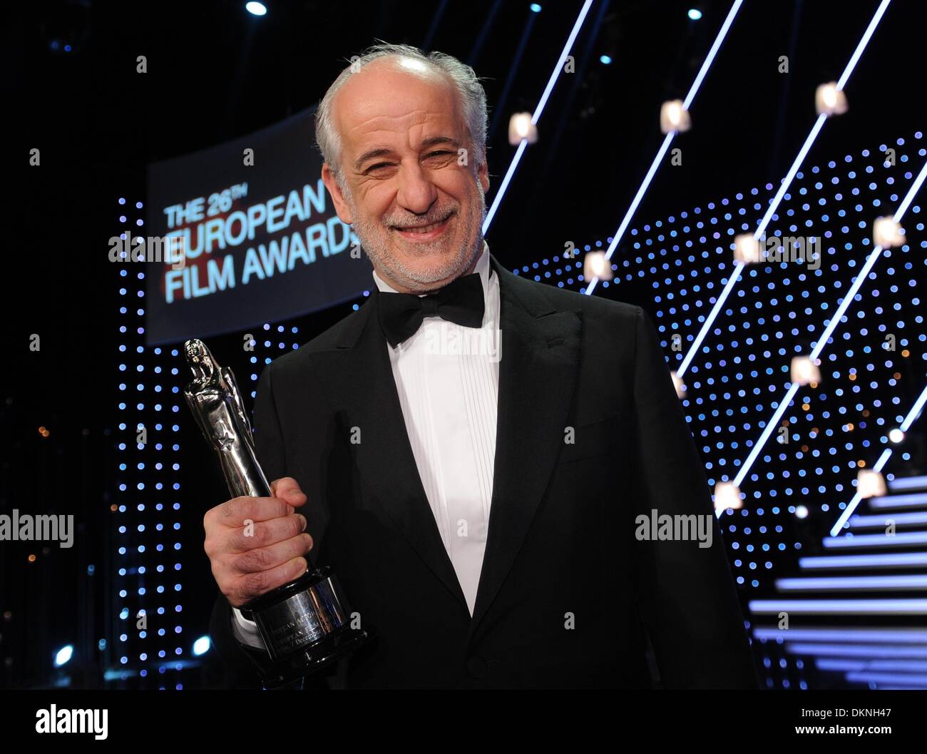 Berlin, Germany. 7th Dec, 2013. Italian actor Toni Servillo poses with ...
