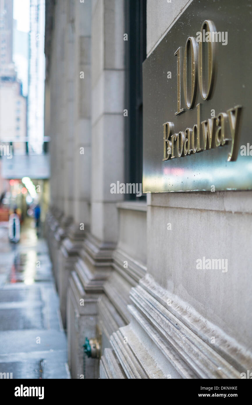 Number one broadway new york hi-res stock photography and images - Alamy