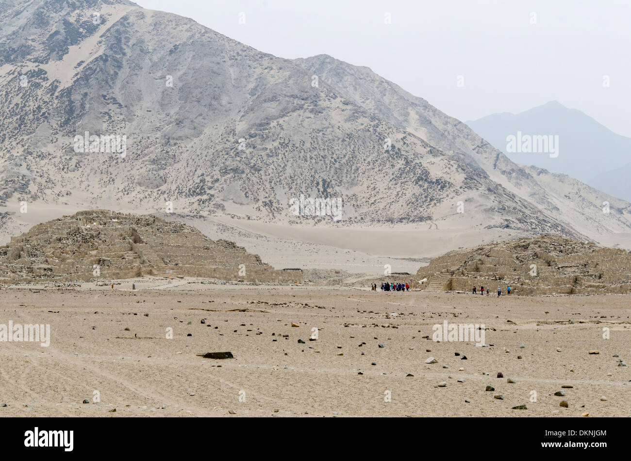 Caral ( 2600 BCE and 2000 BCE) the most ancient city of the Americas ...