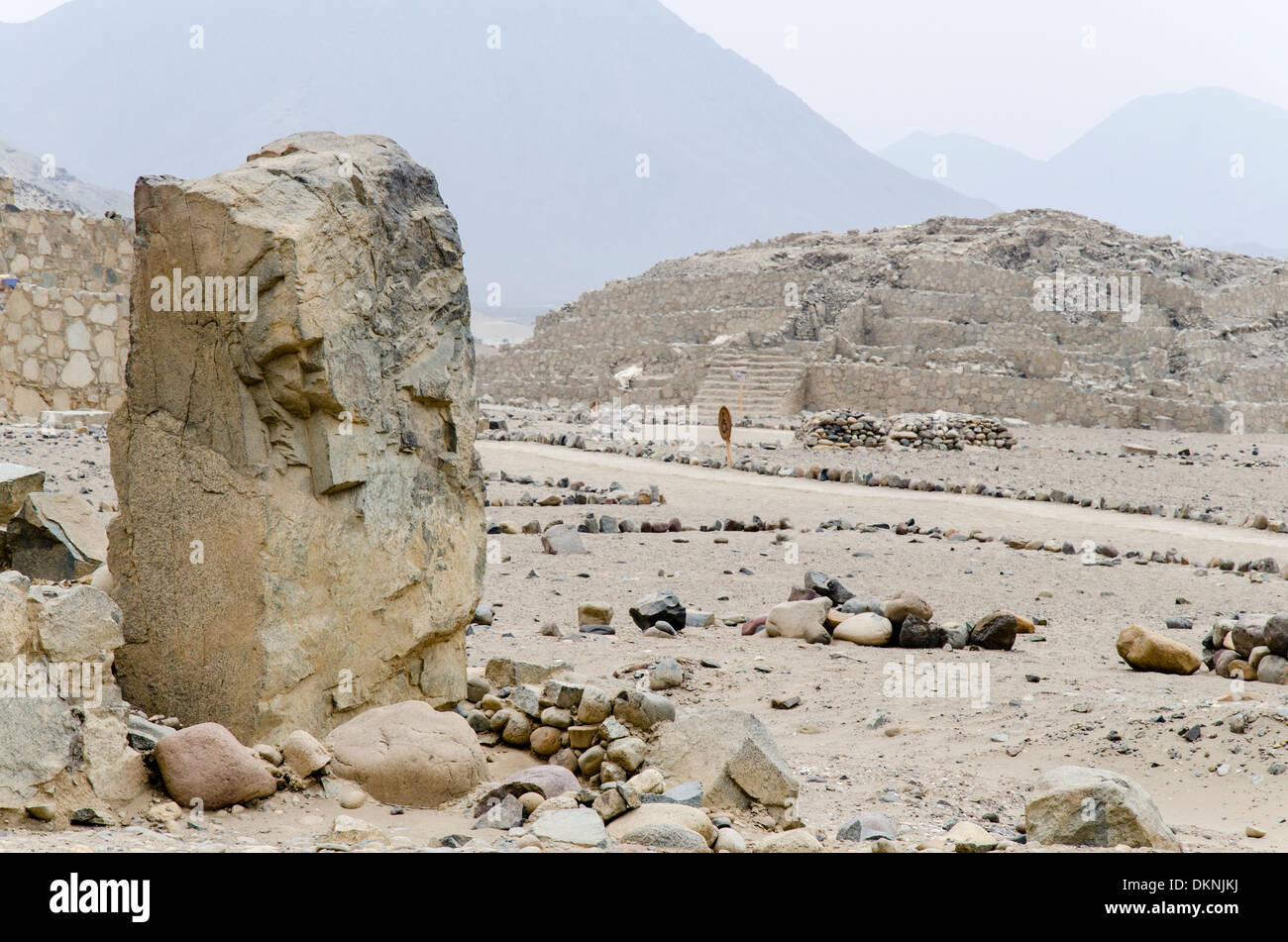 Caral ( 2600 BCE and 2000 BCE) the most ancient city of the Americas ...