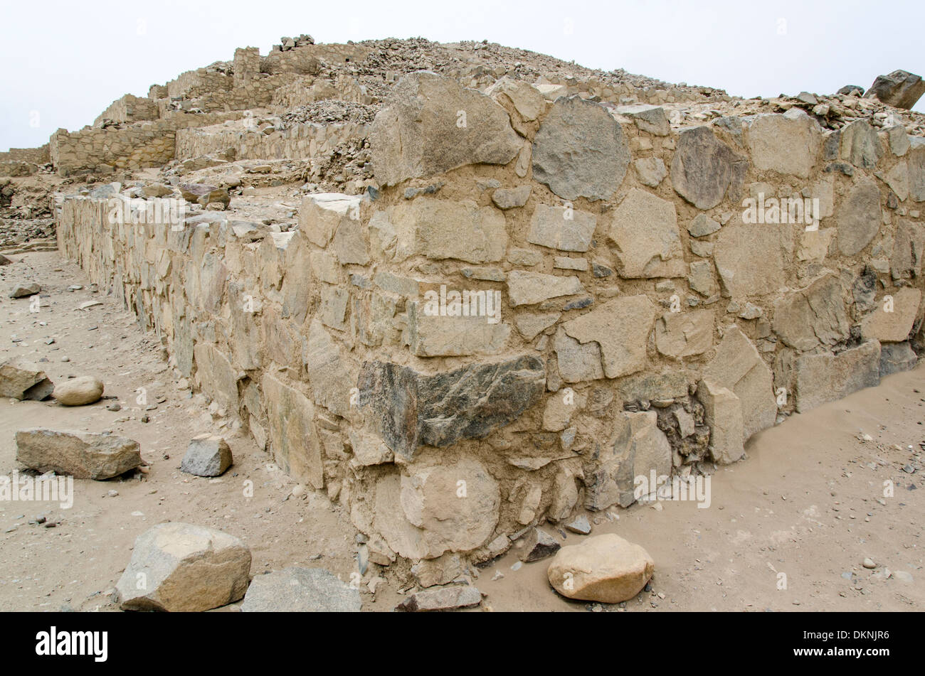 Caral ( 2600 BCE and 2000 BCE) the most ancient city of the Americas ...