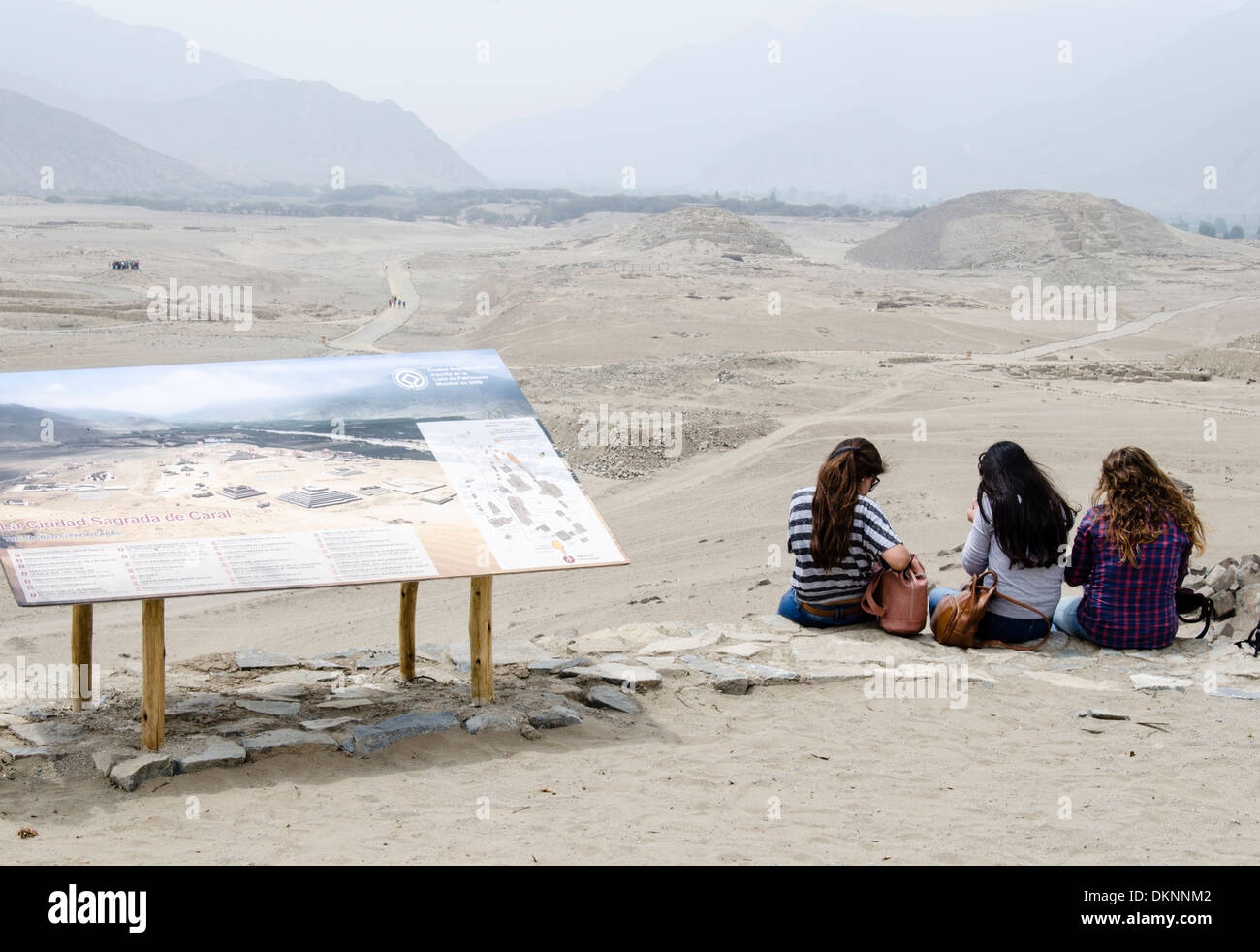 Caral ( 2600 BCE and 2000 BCE) the most ancient city of the Americas ...