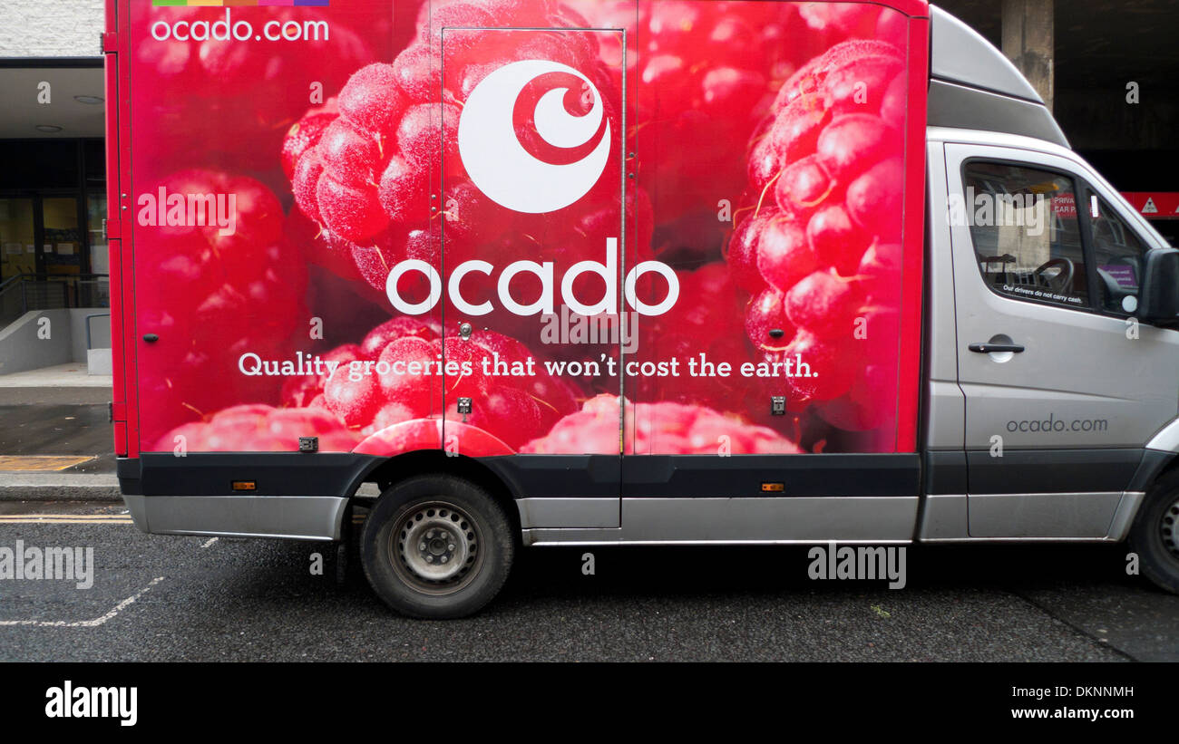 Logo de ocado hi-res stock photography and images - Alamy